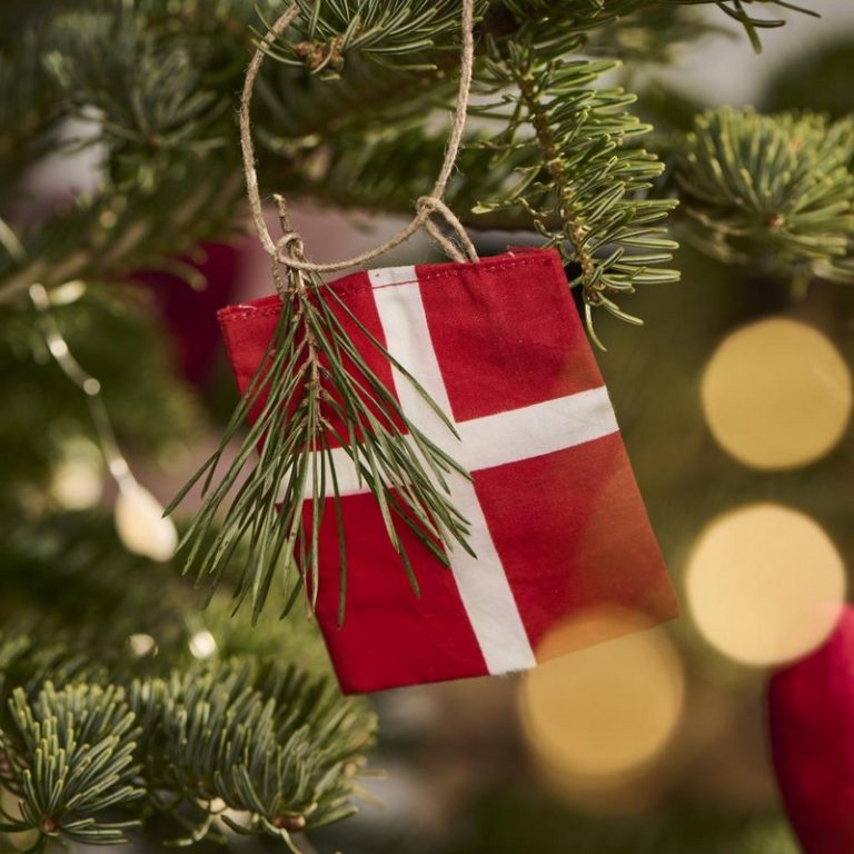 Ib LaursenÂ® Dannebrog Juletræspynt - Jule Pynt